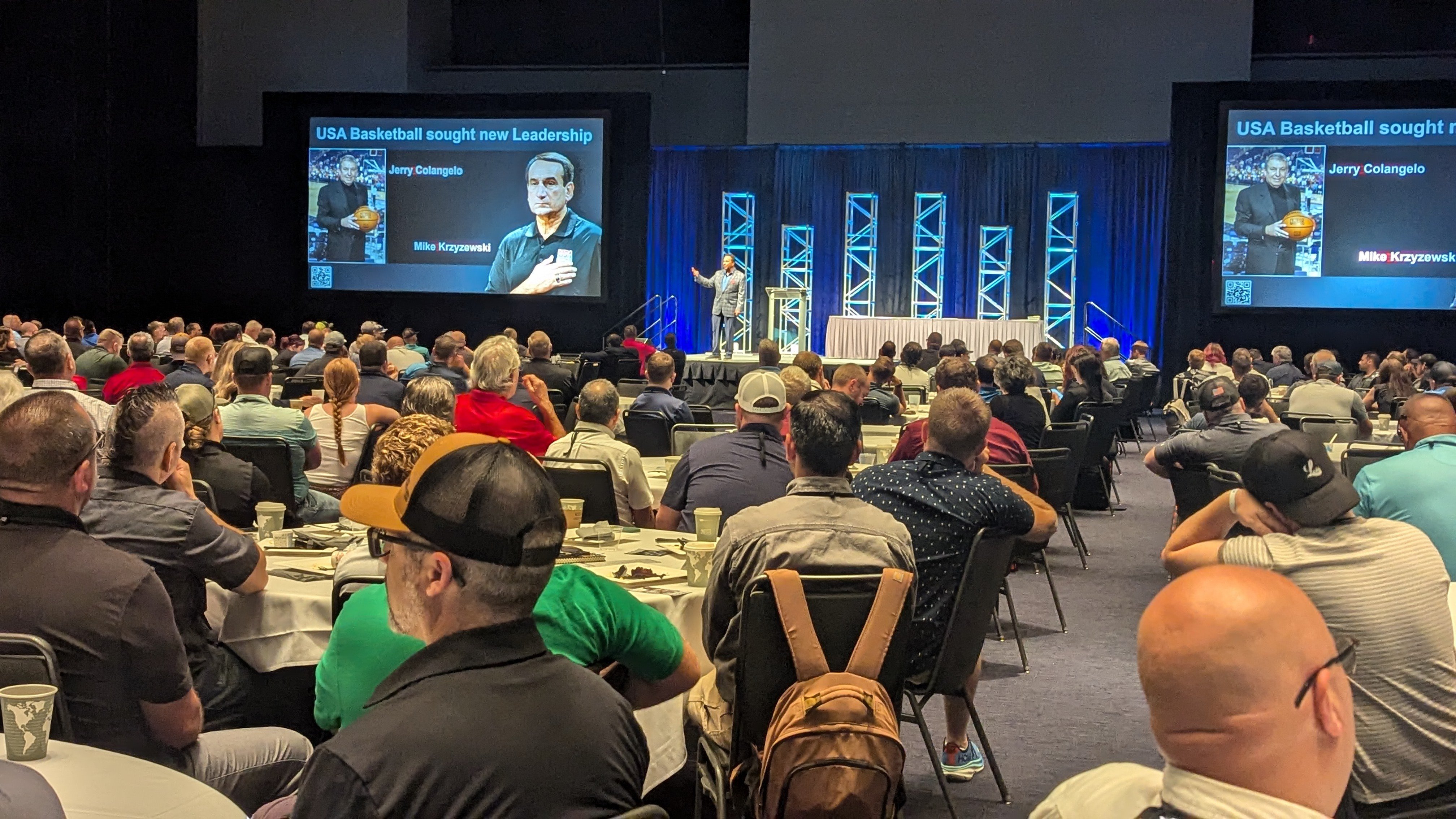 Accelerate Leadership Program